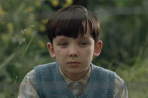Bruno Asa Butterfield The Babe In The Striped Pyjamas Movie Film