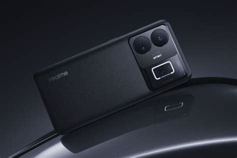 Realme GT 3 Ist Das Erste Telefon Mit 240-W-Schnellladefunktion, Das ...