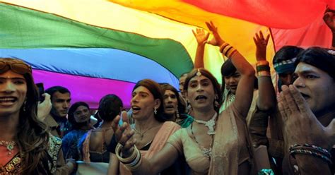 포토 네팔 게이 퍼레이드 성소수자의 권리를 외치며