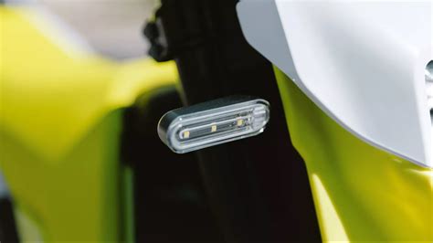 Husqvarna 701 Supermoto 2026 Technische Daten Preise Bewertungen