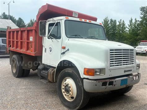 1993 International 4900 Allsurplus