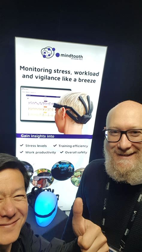 Attention Eyetracking Vr Eeg Antoine Luu