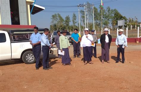 မကွေးတိုင်းဒေသကြီးအစိုးရအဖွဲ့ဝင်ဝန်ကြီးများ မင်းလှမြို့၌ ရေပေးဝေရေး