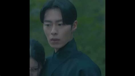 환혼빛과그림자9화 한 손으로 고윤정 얼굴 가볍게 가리는 이재욱 Youtube