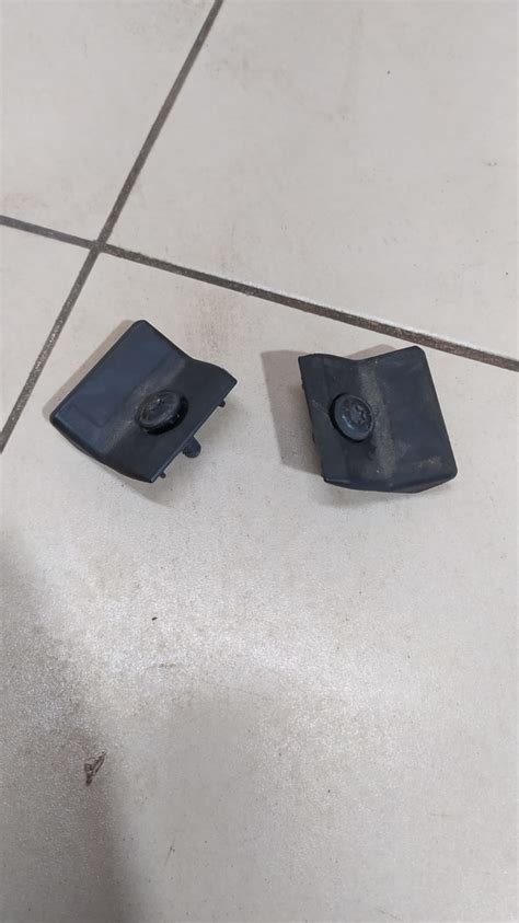 Отбойник крышки багажника Skoda Rapid I 20122017 Артикул 21264