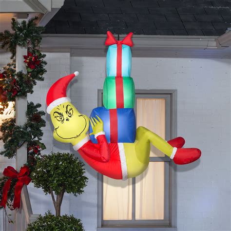 30 Grinch Outdoor Christmas Decorations Ideas For A Festive Holiday Season