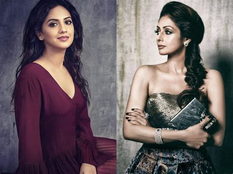 Tejashree Pradhan Hot