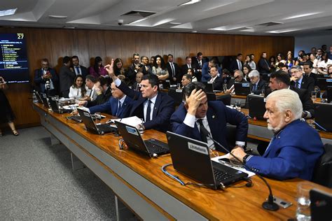 Vota O Da Pec Do Quinqu Nio Adiada Para Pr Xima Semana Na Ccj Do