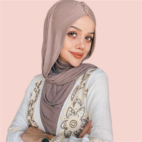 Abir El Saghir Youtube