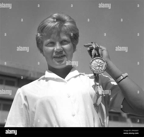 Ingrid Kramer Fotos Und Bildmaterial In Hoher Auflösung Alamy