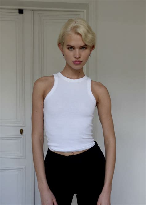 Nadya Yumasheva Metro Models