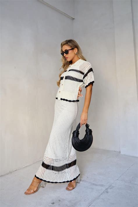 חליפה מי אמור Shirelandliz