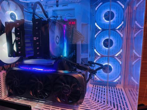 How To Upgrade To The Hyte Y70 Pc Case To Give Your Parts More