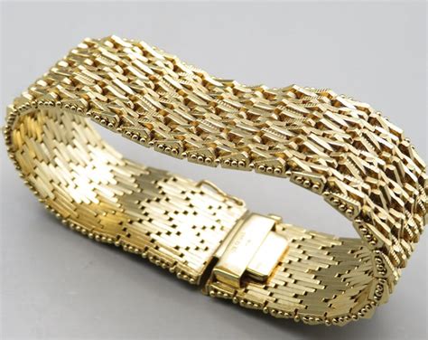 De Cesare Italy 18k Gold Plate Mesh Bracelet With Safety Latch Vintage Gold Plated Mesh