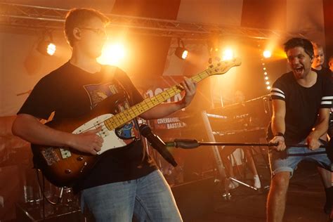 Bassta Boek Bassta Snel En Voordelig Online Bandzoeker