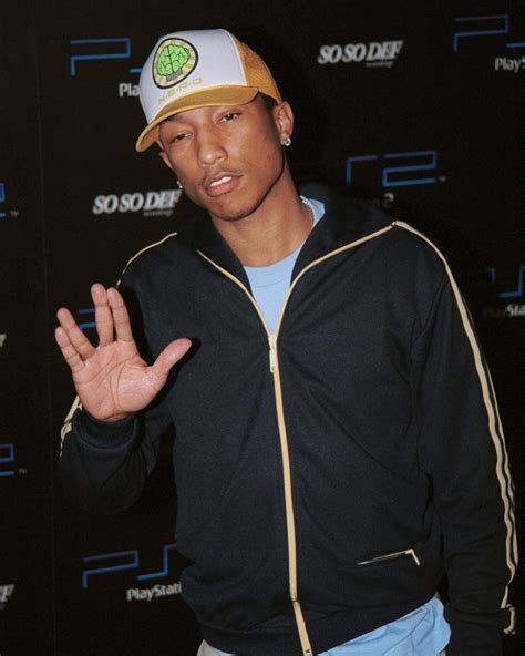 2000s Style Men Summer