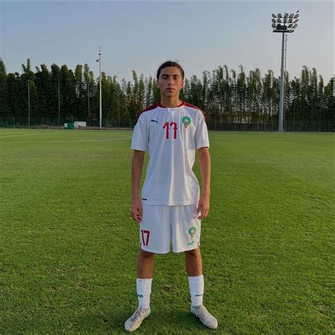 FÚtbol El Pachequero Nezar Azibi Ya Juega Con La Sub 16 De Marruecos
