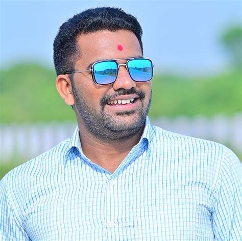 Yogesh K Nikhar