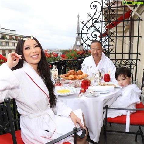 Christine Chiu Wiki Biography Age Gallery Spouse And More