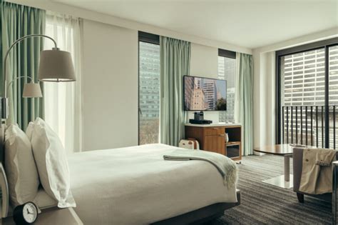 Luxury Hotel At Midtown Manhattans Bryant Park Park Terrace Hotel
