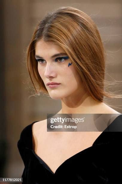 Loreal Models Photos And Premium High Res Pictures Getty Images