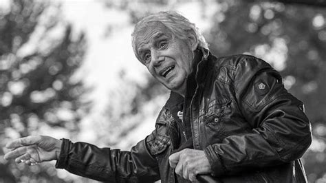 Josef Laufer Se Vyučil Ve Vrchlabí Za Holkama Chodil S Gramofonem