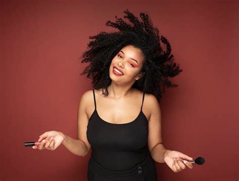 Black Curly Wig Enhance Your Style With Versatility And Glamour