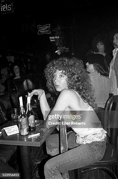 Singer Ruby Starr At Cbgbs In New York City May 12 1977 News Photo Getty Images
