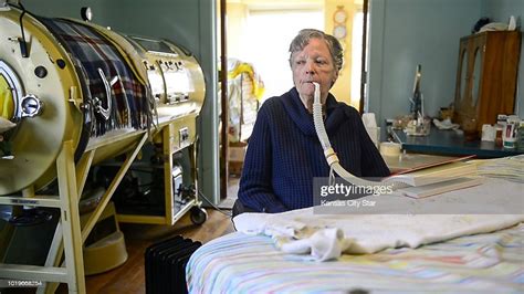 Mona Randolph Uses A Respirator During The Day To Help Her Breathe News Photo Getty Images