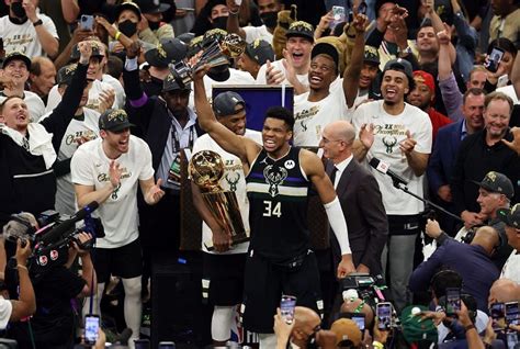 5 Reasons Why Milwaukee Bucks Won 105 98 Against Phoenix Suns In Game 6 Of 2021 Nba Finals