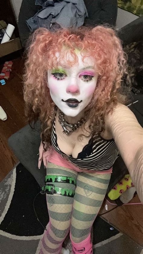 Clowncore Clown Clowning Clowngirl Femclown Clownfashion Clowncorefashion Juggalo