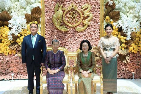 អ្នកឧកញ៉ា និងឥស្សរជនរូបណាខ្លះ ចូលរួមពិធីឡើងភូមិគ្រឹះរបស់អ្នកឧកញ៉ា គិត