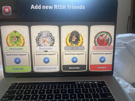 weird player behaviour r risk