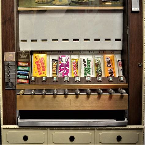 How Much Is A Candy Bar In A Vending Machine At Madison Rosales Blog