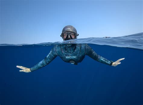 Valentina Cafolla Attacca Due Record Mondiali Apnea Sotto Ghiaccio Con