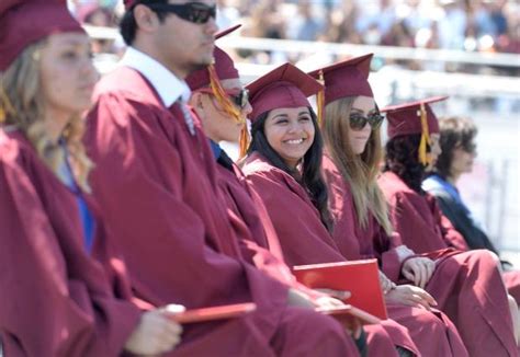 Estancia High Seniors Savor The Moment Orange County Register