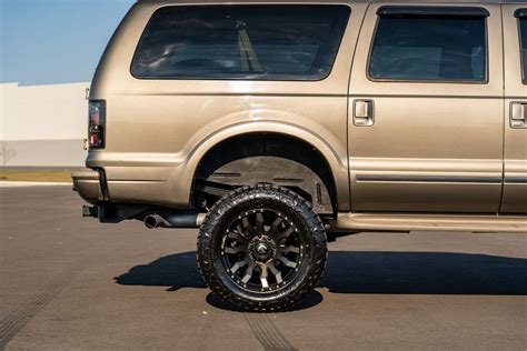 2004 Ford Excursion King Of Cars And Trucks