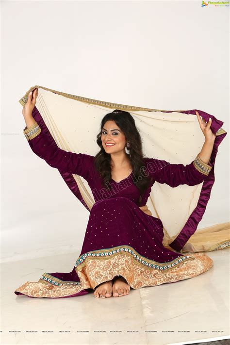 Priyanka Sharmas Feet