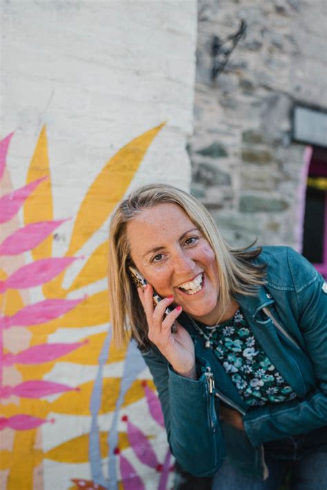 Kim Willis Save Your Time Devonly Social Meet The Social Pro