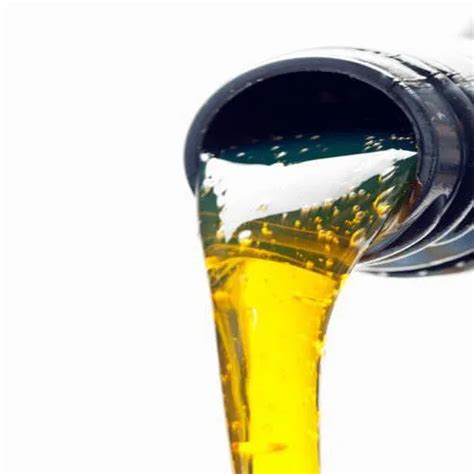 Synthetic Ester Based Transformer Oil At 560 00 INR In Mumbai Om Technical Solutions