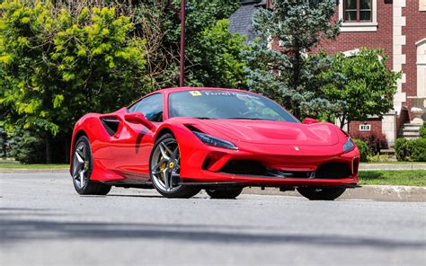 Ferrari F8 Ultima Generazione Guide Auto