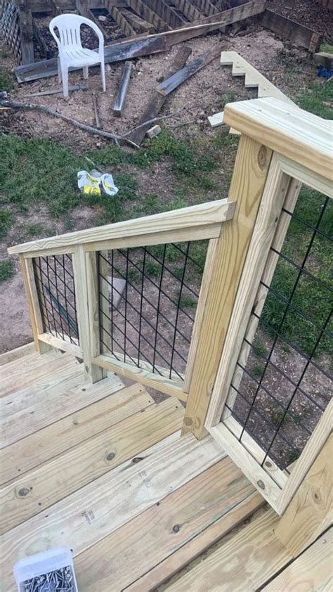 Check Out The Wild Hog Railing Panel Photo Gallery For More Hog Wire Railing Styles In 2024