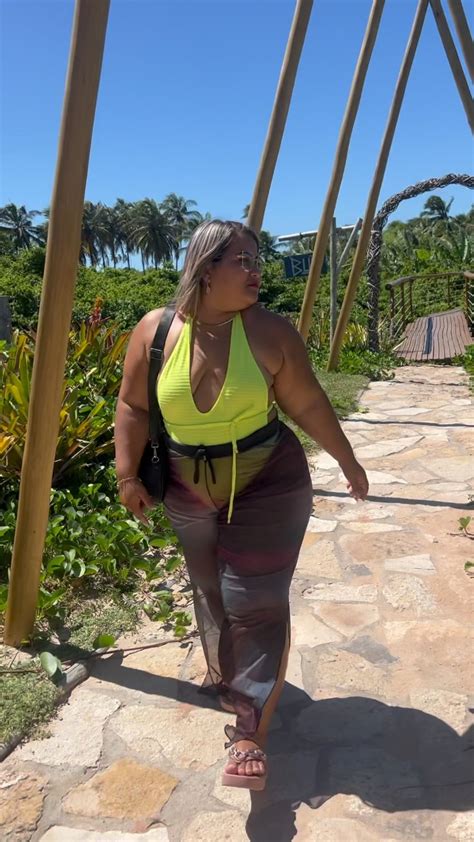 Lyli Benhurmodels Bm Lyli • Instagram Photos And Videos