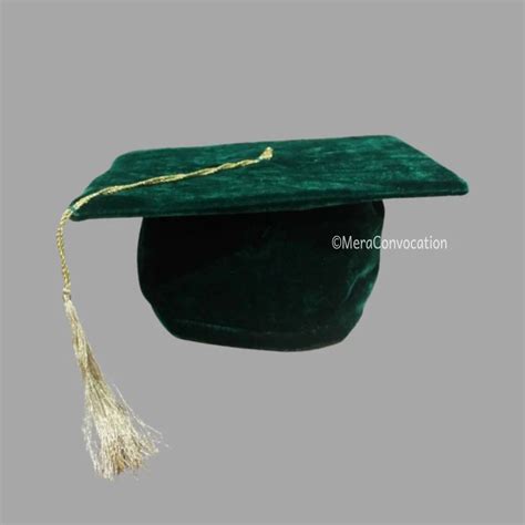 Velvet Green Premium Faculty Graduation Gown And Cap At ₹ 500piece In Mumbai