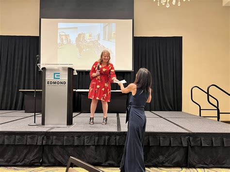 Lezel Safi Accepts Certificate Of Graduation Edmond Business