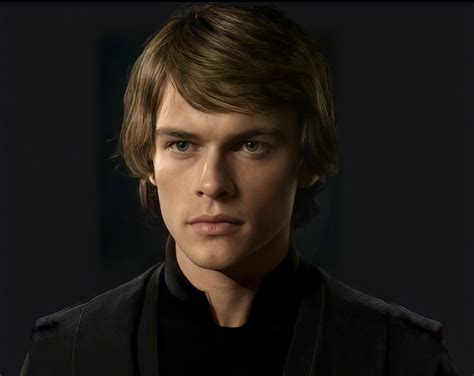 Hayden Christensen Look Alike
