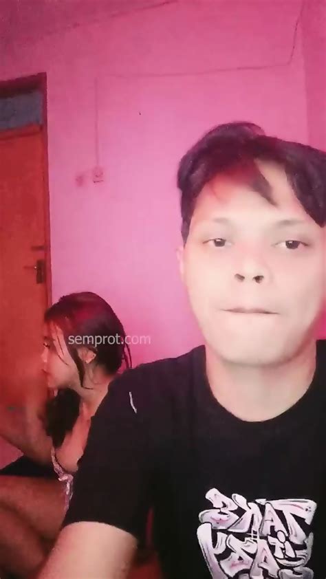 Siska Live Ngewe Dengan 2 Pacar Sekaligus Part 1 Eporner