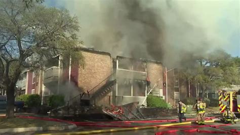 Watch The Moment A Burning Roof Collapses On Firefighters Cnn Video