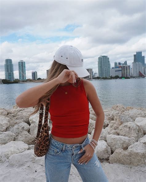 Picture Of Valeria Collazo