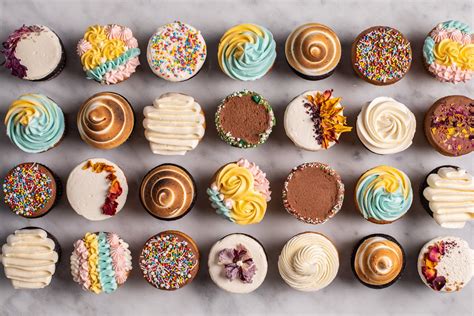 Easy Cupcake Decorating Ideas Shelly Lighting